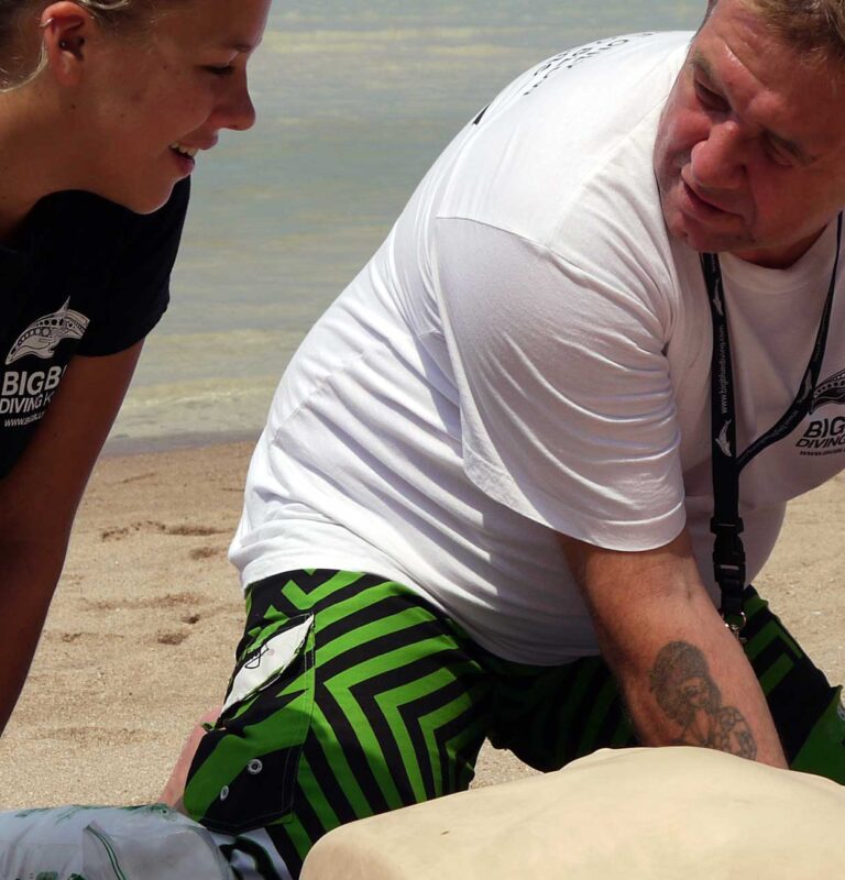 React Right - Become a First Aid Provider