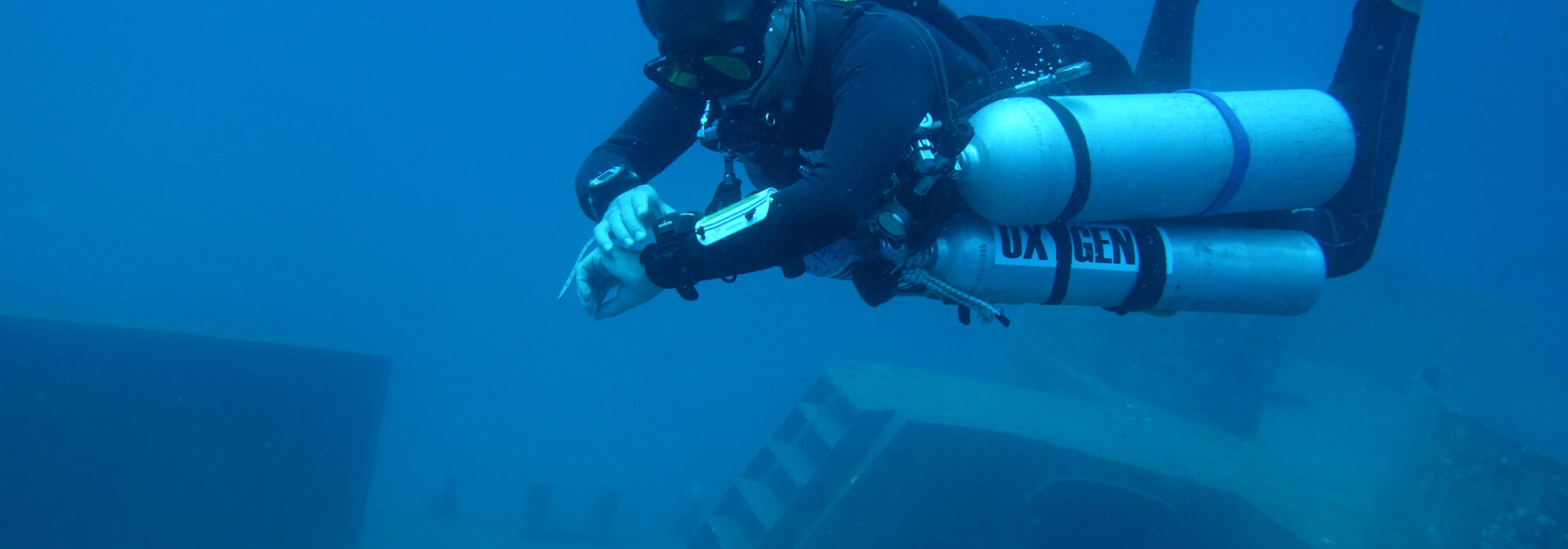 Sidemount Diving